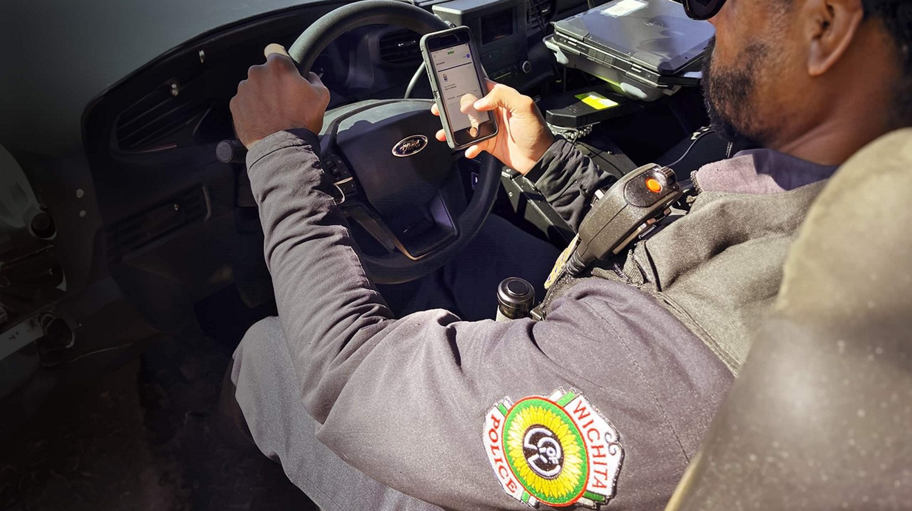 Enhanced Technology in the Police Force | T-Mobile for Business